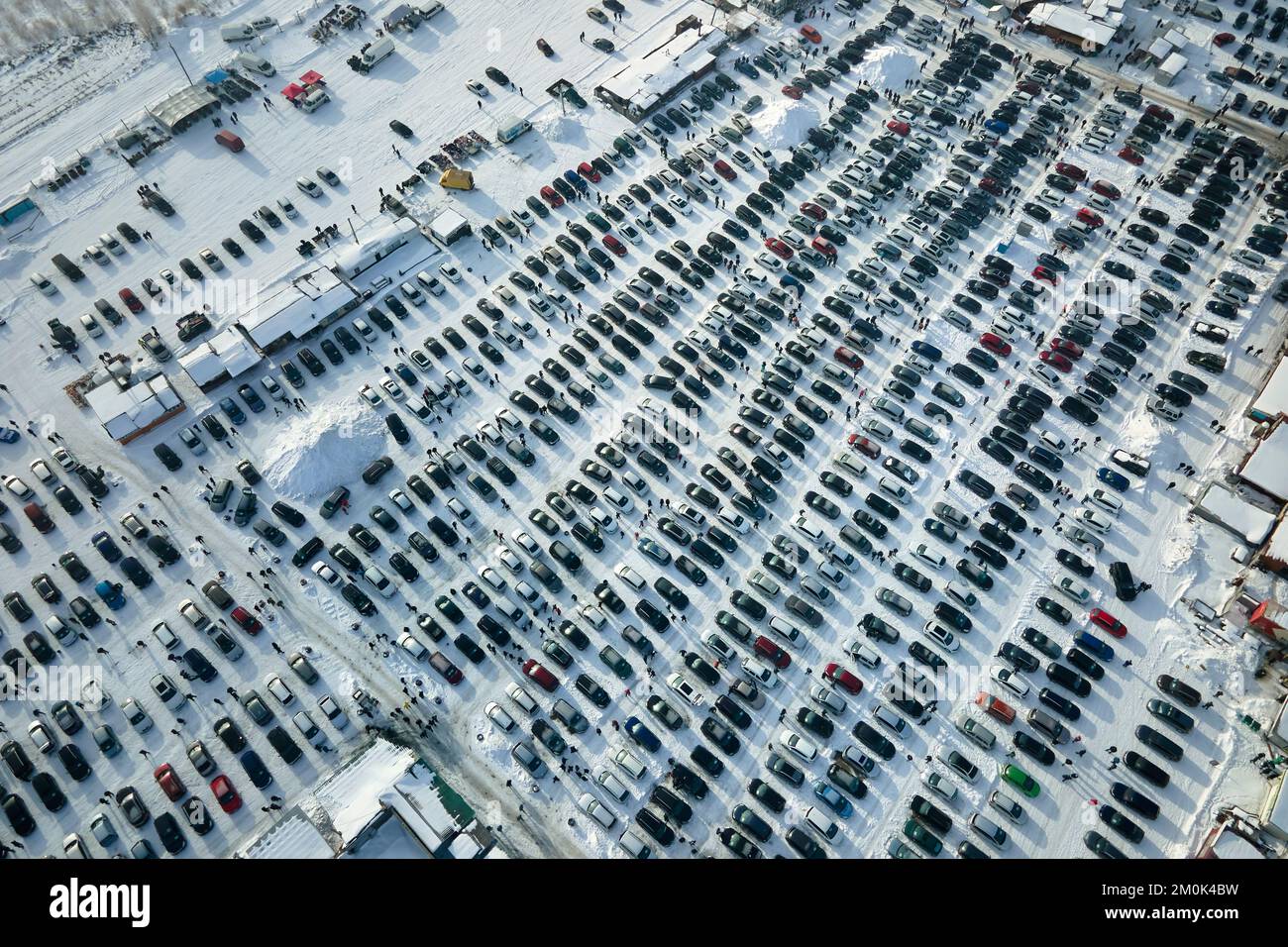 Fahrzeug für den massenmarkt -Fotos und -Bildmaterial in hoher ...