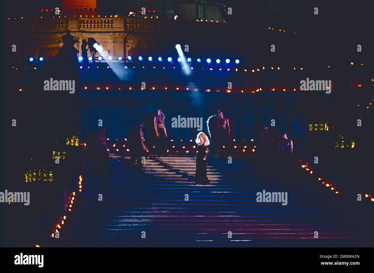 Deutsche Topmodel-Claudia Schiffer auf der Donna Sotto le Stelle Show ...