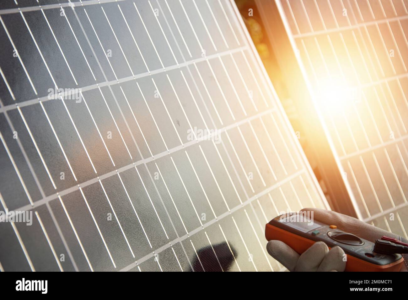 Konzepte für saubere Energie wie Solarzellen kommen immer häufiger zum ... Konzepte für saubere Energie wie Solarzellen kommen immer häufiger zum ...