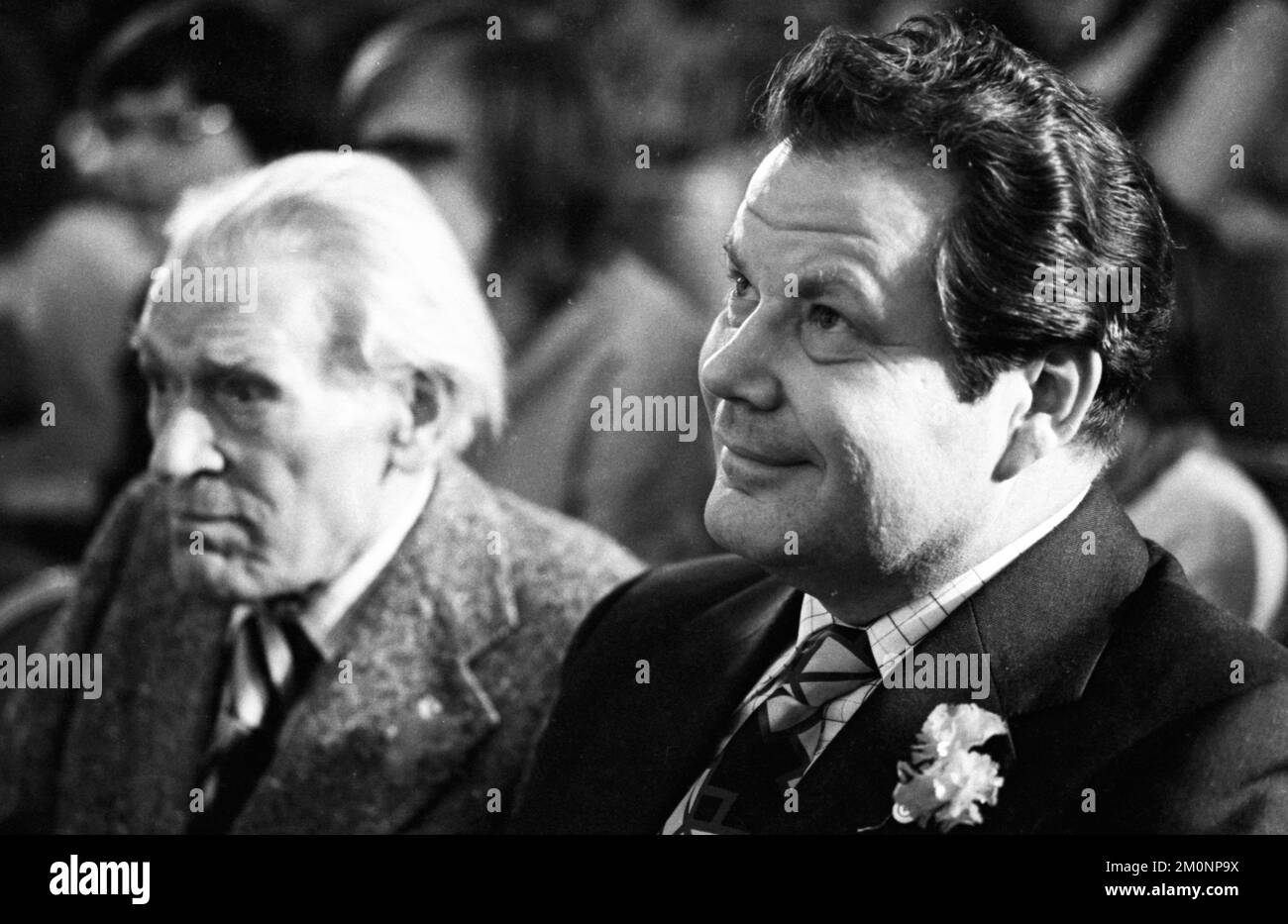 Mit dem legendären KPD-Führer Max Reimann, der erst 1971 aus der DDR ...