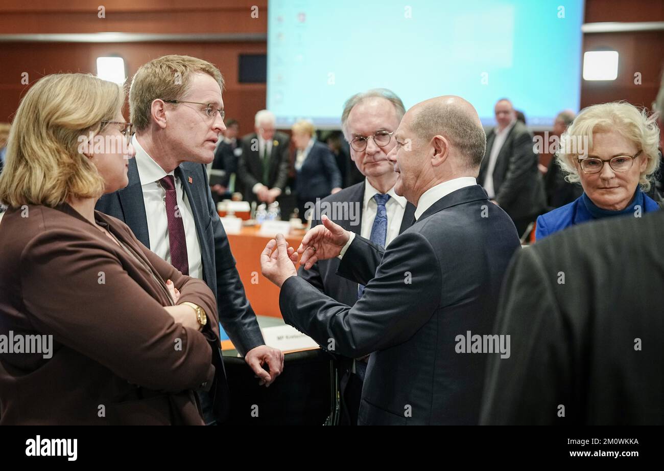 Berlin, Deutschland. 08.. Dezember 2022. Anke Rehlinger (fl, SPD), Ministerpräsident des ...