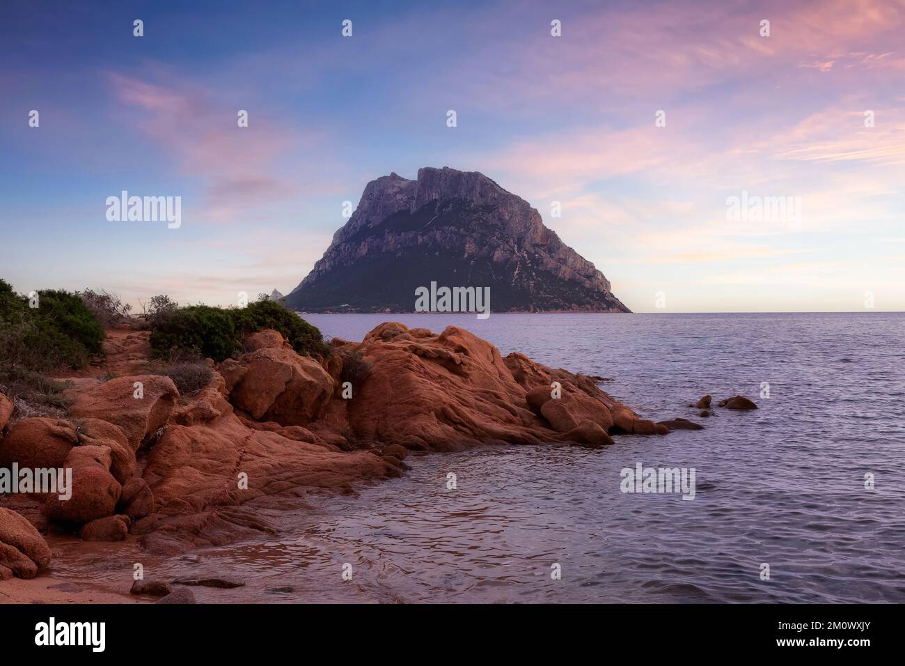 Spiaggia di punta don diego -Fotos und -Bildmaterial in hoher Auflösung ...