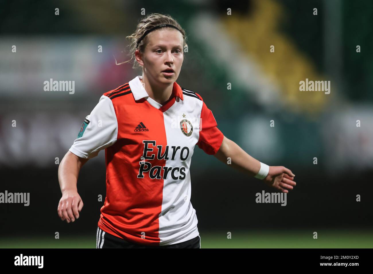 DEN HAAG, 08-12-2022 , Bingoal-Stadion, Azerion Eredivisie vrouwen, ADO ...