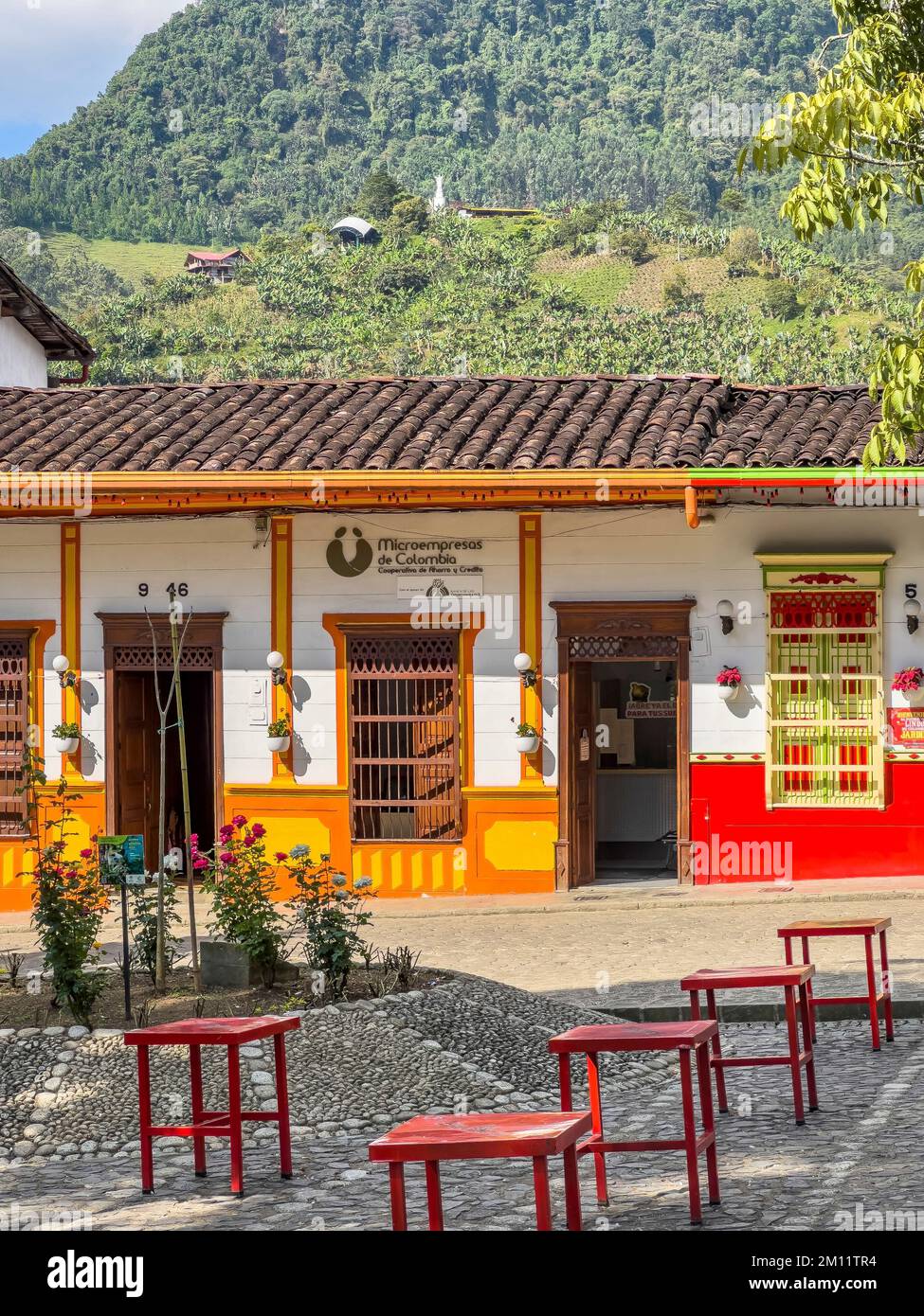 Weit weg reisen parque principal libertador -Fotos und -Bildmaterial in hoher Auflösung – Alamy