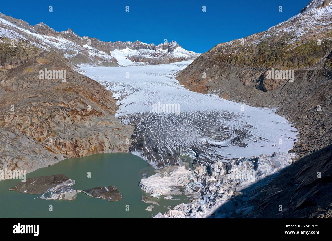 Rhone gletscher gletscher zunge see -Fotos und -Bildmaterial in hoher ...