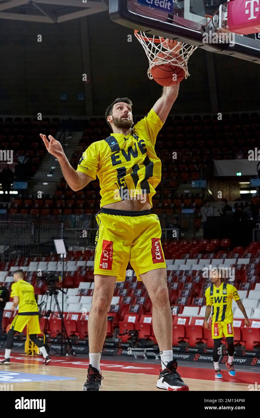 Klassen owen ewe baskets oldenburg eweb15 -Fotos und -Bildmaterial in ...