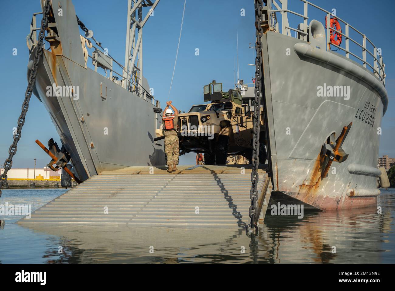 Naha military port -Fotos und -Bildmaterial in hoher Auflösung – Alamy