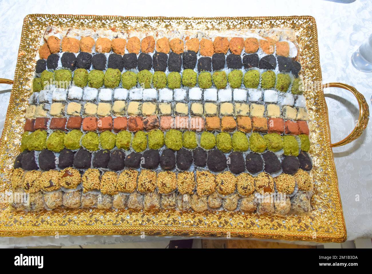Lebanese sweets -Fotos und -Bildmaterial in hoher Auflösung – Alamy