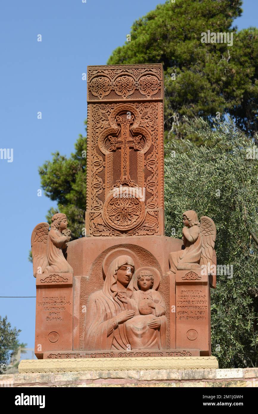 Denkmal für die jungfrau maria -Fotos und -Bildmaterial in hoher ...