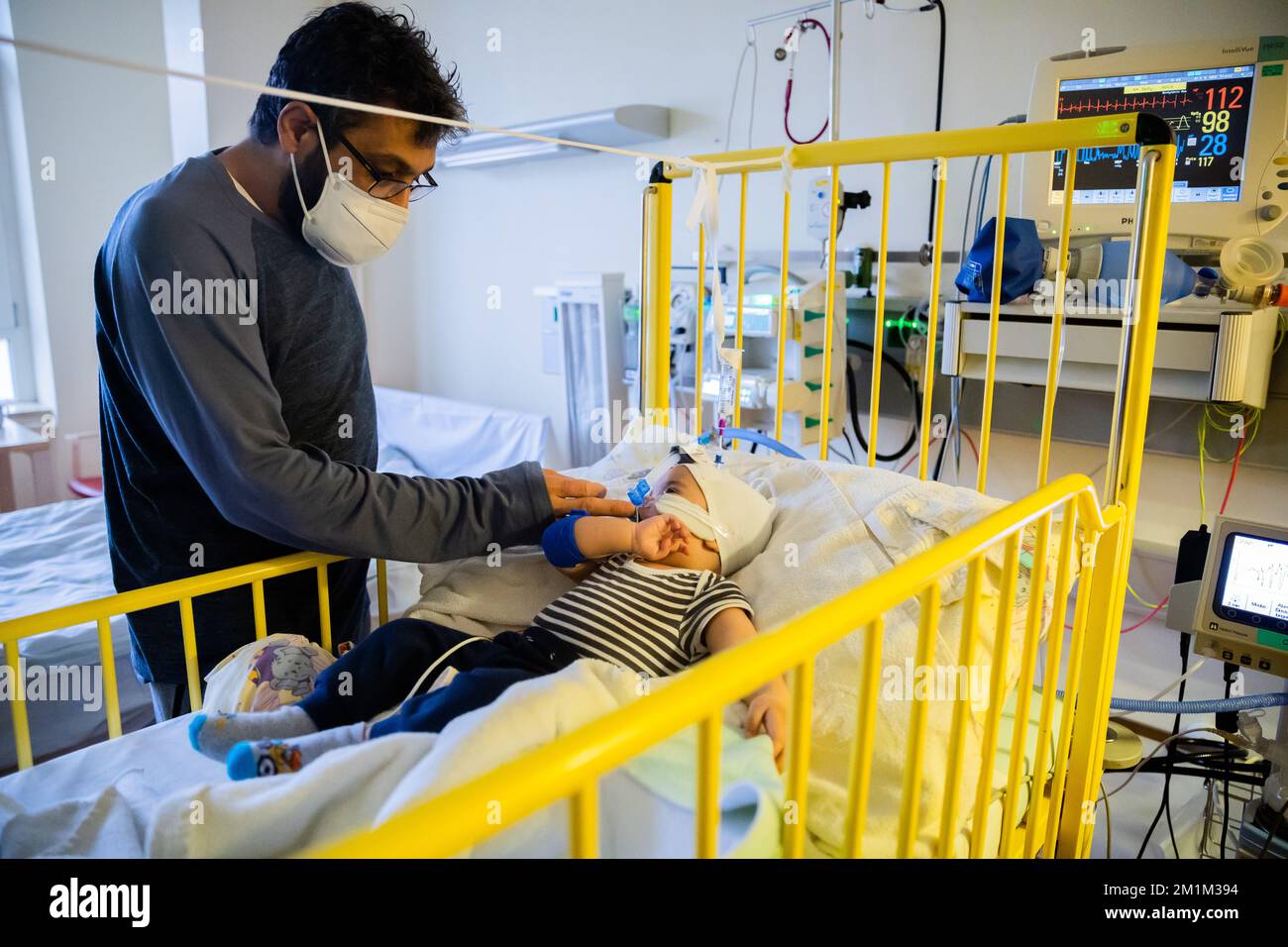 Cpap child -Fotos und -Bildmaterial in hoher Auflösung – Alamy