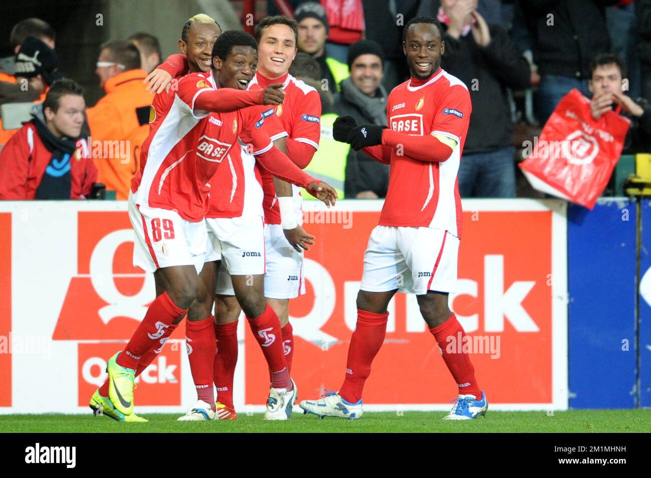 Fussball voetbal el europa league standard de liege luik uefa -Fotos ...