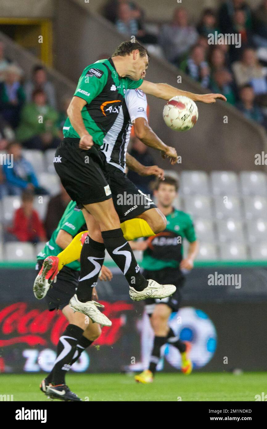 20120915 - BRÜGGE, BELGIEN: Cercle Stef Wils und Lokerens Hamdi ...