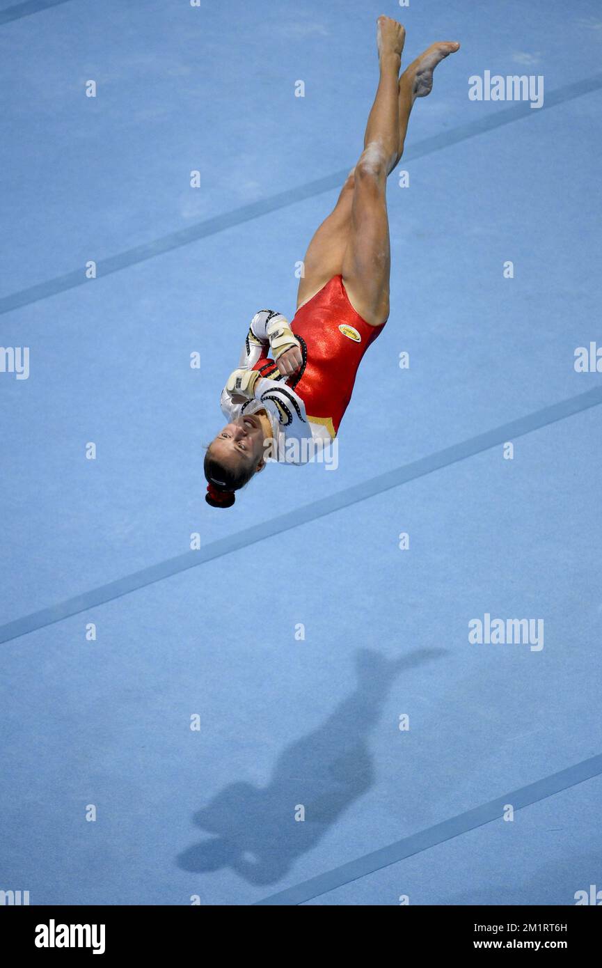 Die belgische Laura Waem wurde während des Women Allround-Finales am ...
