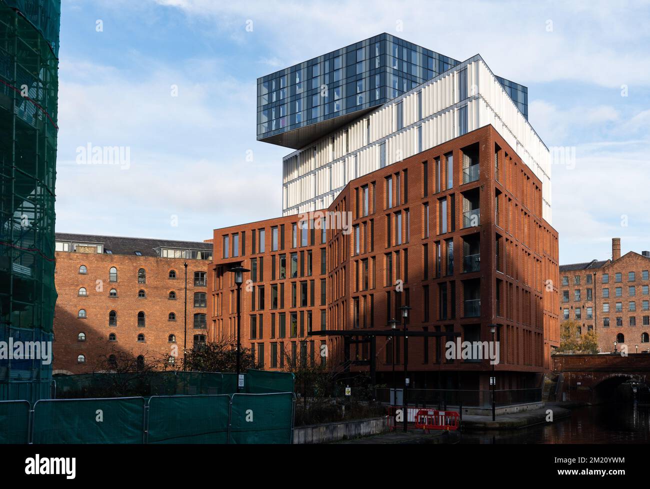 Modernist buildings -Fotos und -Bildmaterial in hoher Auflösung – Alamy