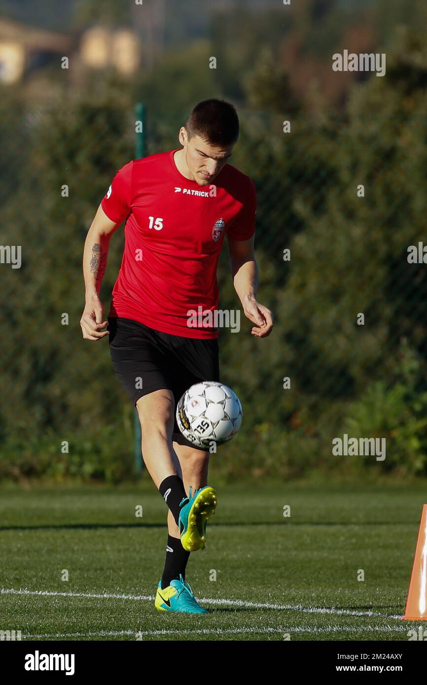 Daniel roque -Fotos und -Bildmaterial in hoher Auflösung – Alamy