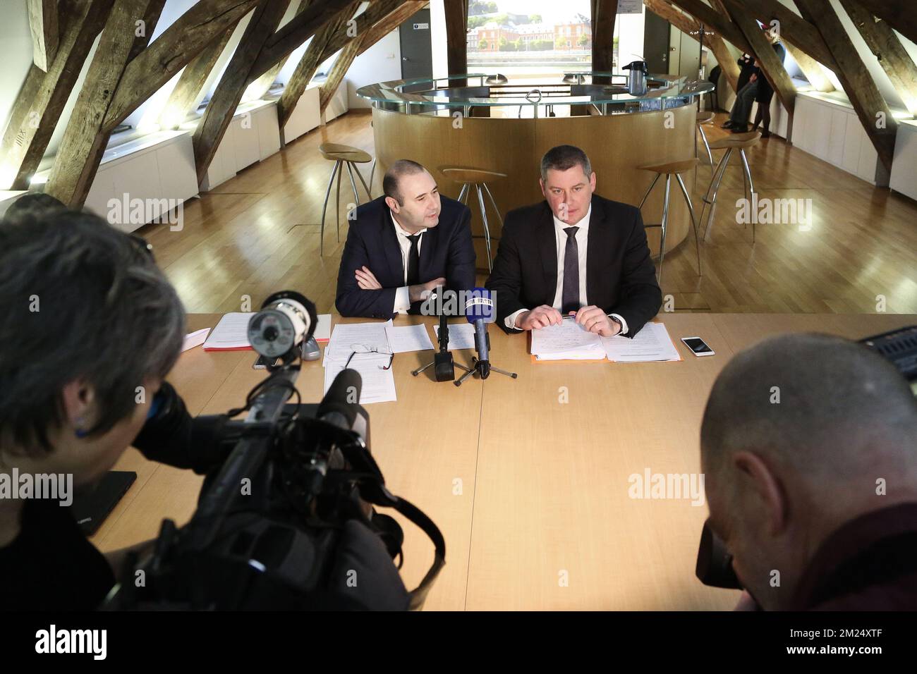 Leiter der PS-Gruppe Christophe Collignon und Leiter der CDH-Gruppe ...