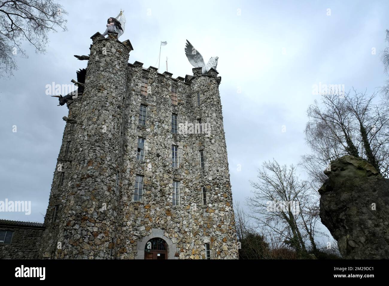 Eben Ezer | Eben Ezer - La Tour construite par Robert Garcet à ében ...