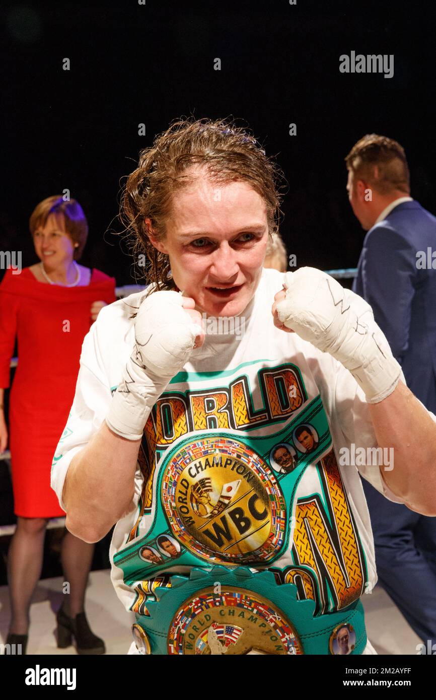 Belgian Delfine Persoon celebrates after winning the boxing fight ...