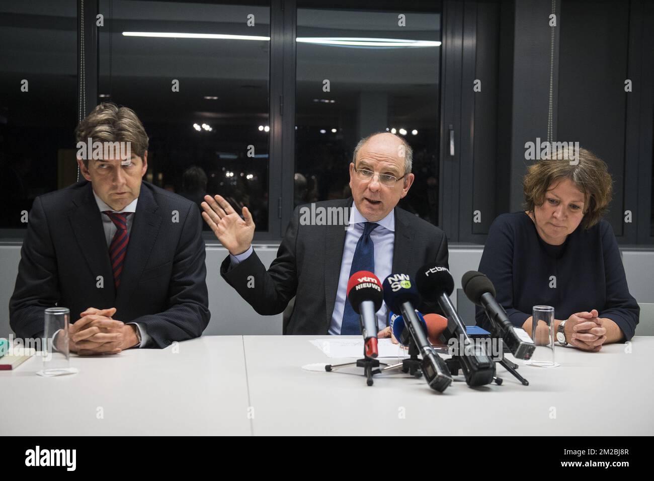 Mons Generalstaatsanwalt Ignacio de la Serna, Justizminister Koen Geens ...