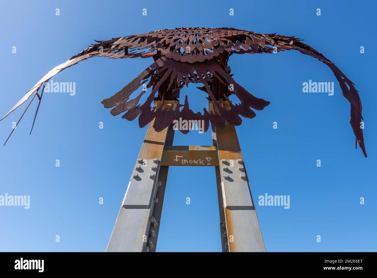Die Skulptur Sea Eagle (lokal bekannt als „Kirra Eagle“ oder „Rusty ...