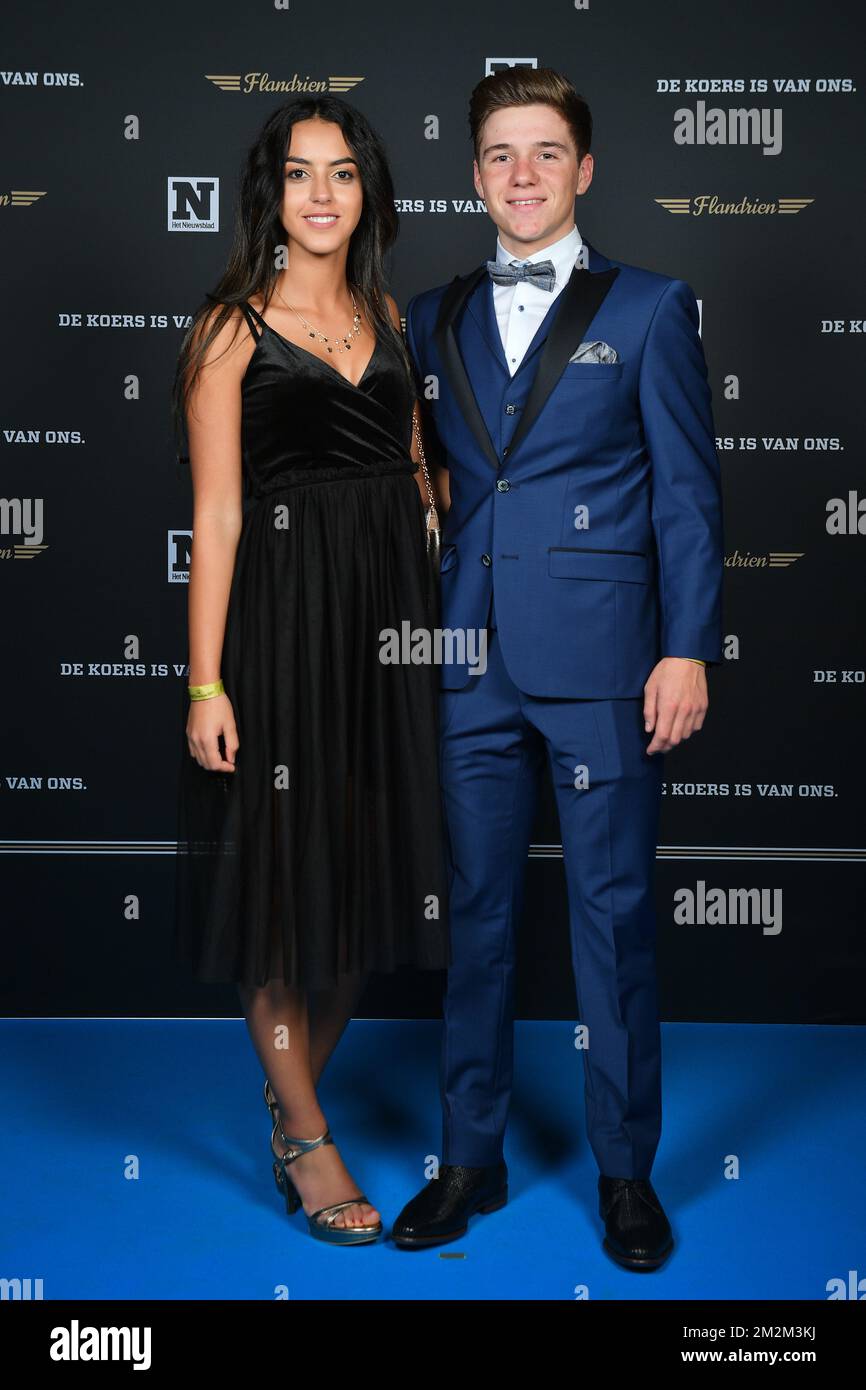 Der belgische Remco Evenepoel und seine Freundin bildeten während der Preisverleihung "Gala van ...