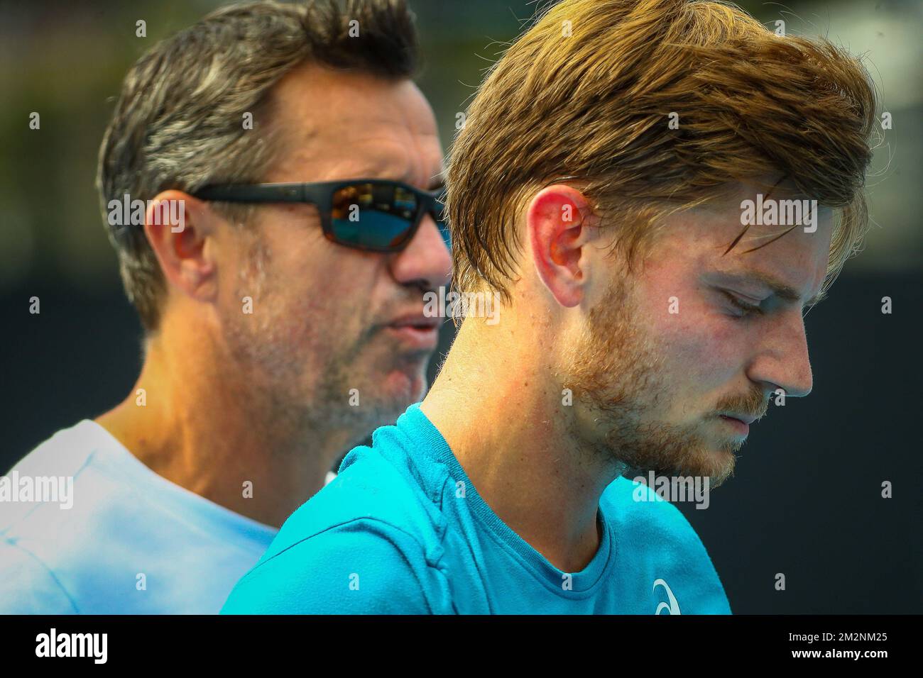 Goffins Coach Thierry Van Cleemput und der belgische David Goffin ...