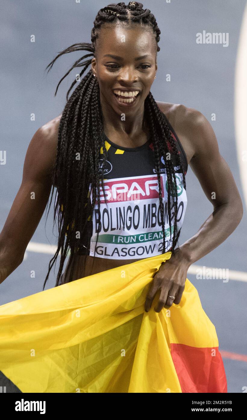 Die belgische Cynthia Bolingo Mbongo feiert den zweiten Platz im Finale ...