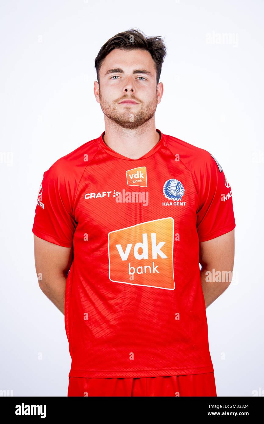 Gents Torwart Colin Coosemans posiert für den Fotografen beim 2020-2021 ...