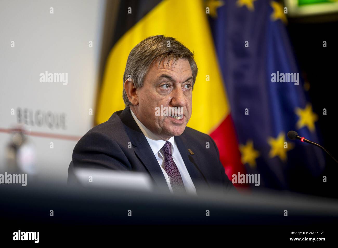 Der flämische Ministerpräsident Jan Jambon stellte auf einer Pressekonferenz der Regierung von ...