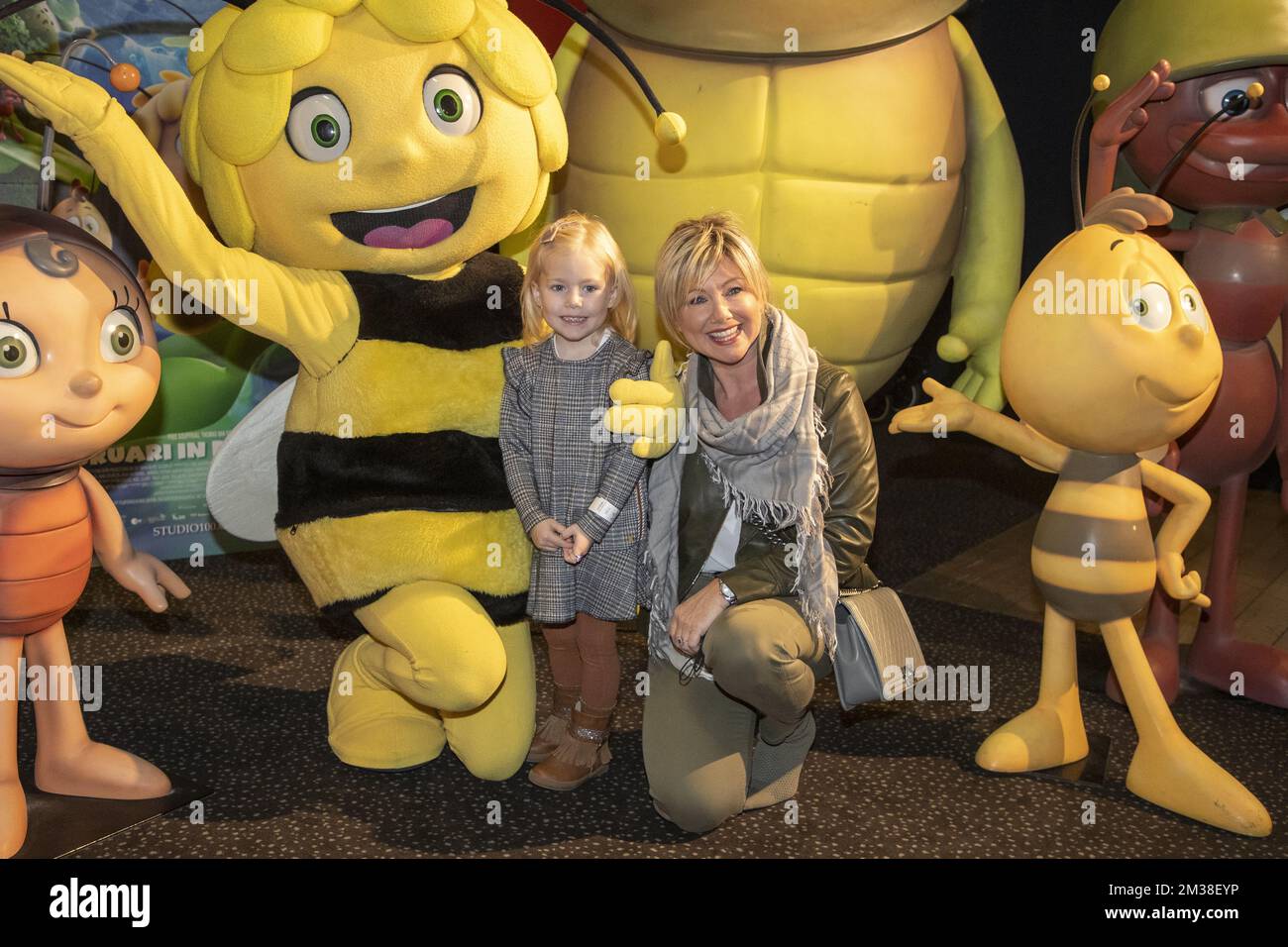 Lindsay De Bolle drehte während der Premiere des Animationsfilms „Maya ...