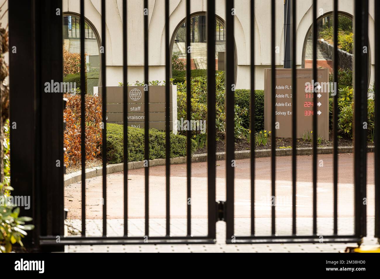 Abbildung zeigt den Hauptsitz von Swift, Society for Worldwide ...