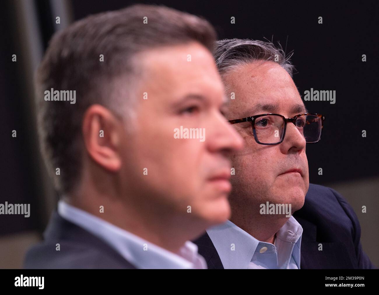 Michel Doukeris, CEO von ab Inbev, und John Blood, Chief Legal ...