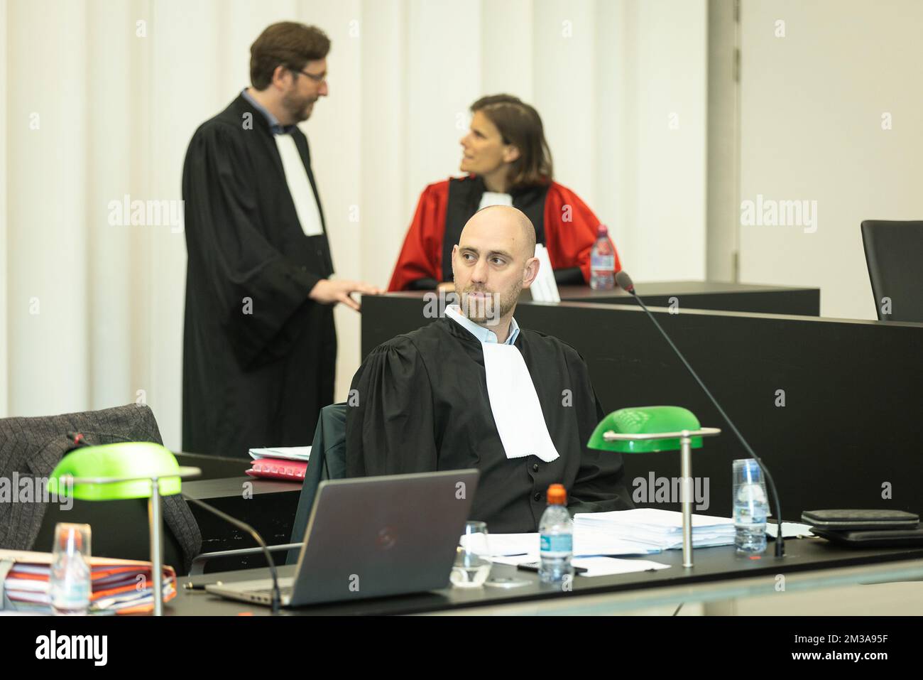 Rechtsanwalt Anthony Mallego am ersten Tag des Assizes-Prozesses gegen ...