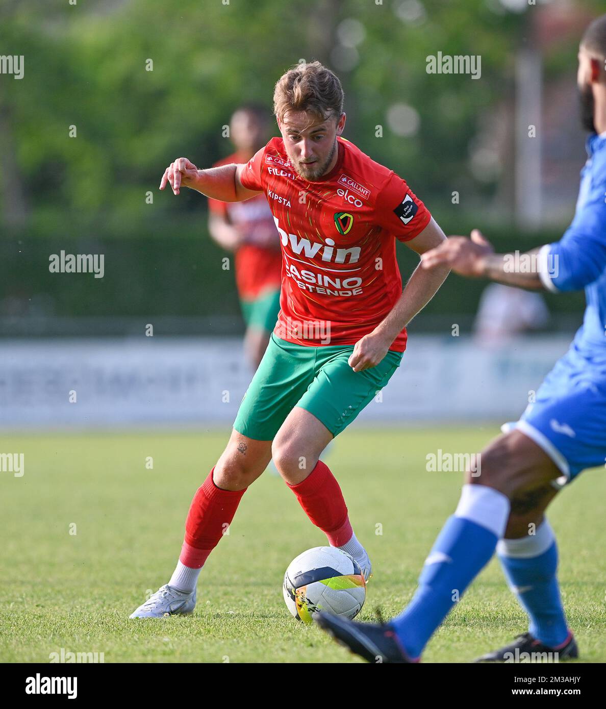 Oostendes Robbie D'Haese im Einsatz während eines Freundschaftsspiels ...