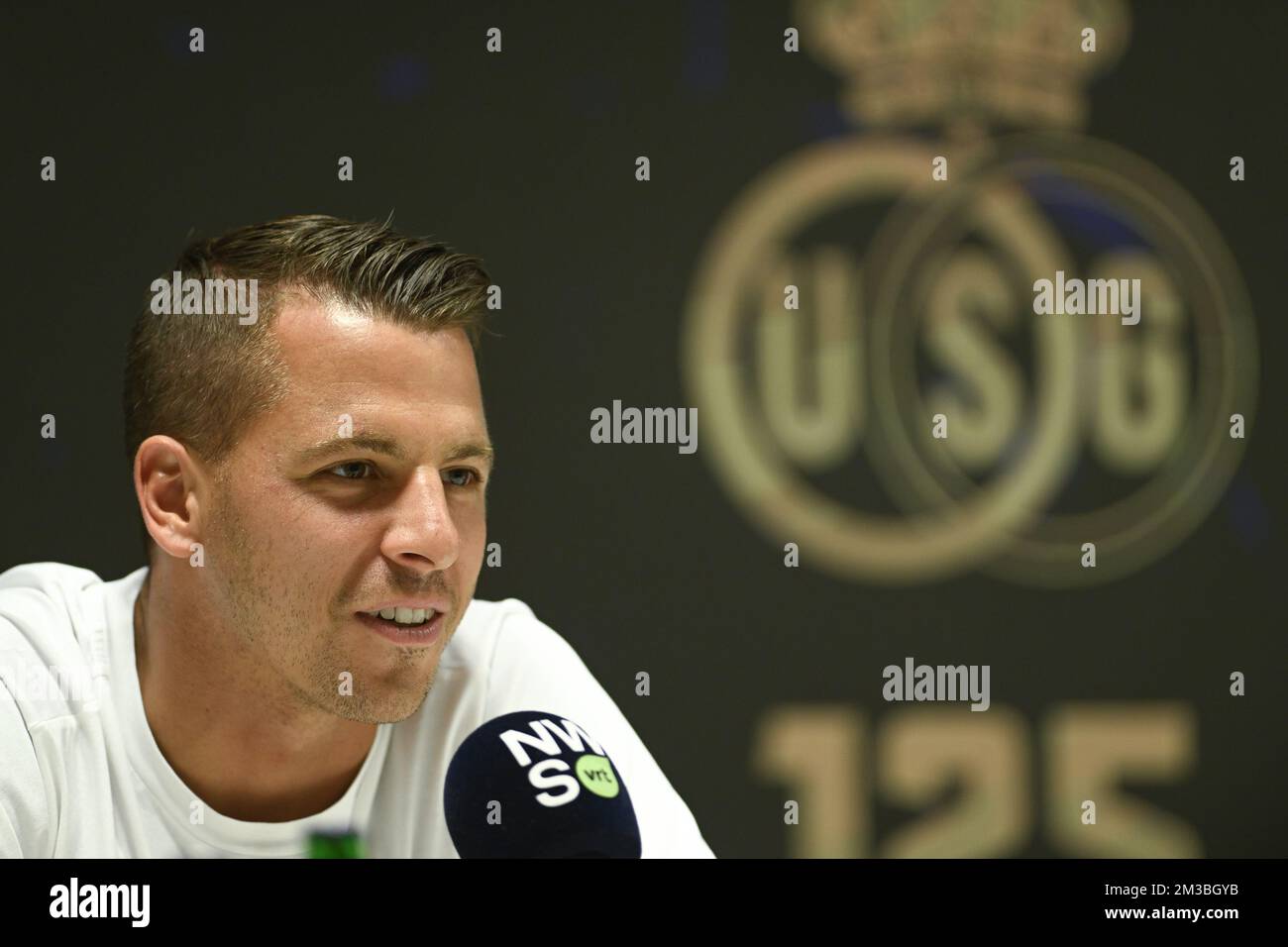 Der Torwart der Union Anthony Moris wurde auf einer Pressekonferenz der ...
