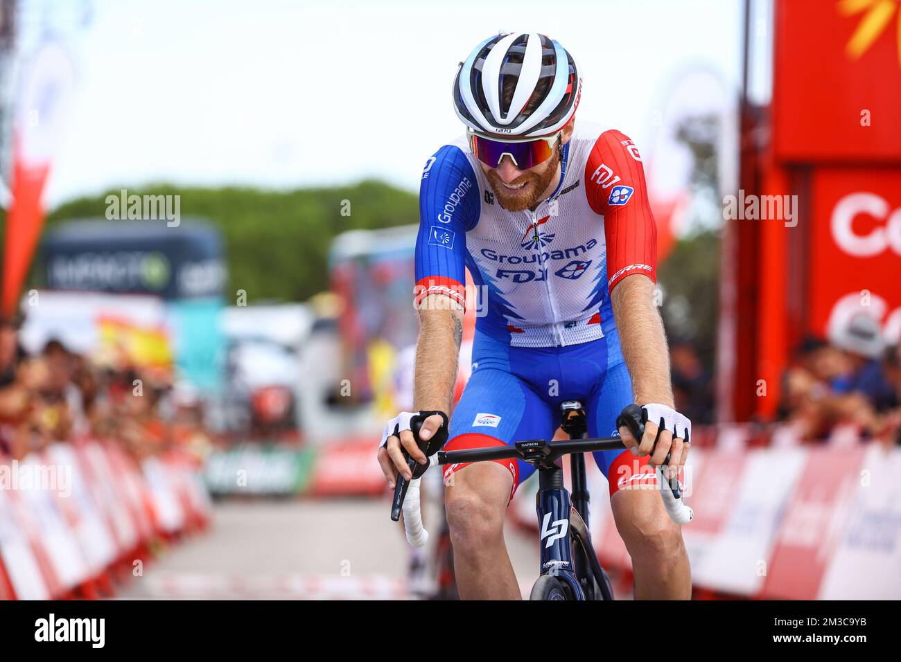 Französischer Quentin Pacher von Groupama-FDJ in Aktion während der ...