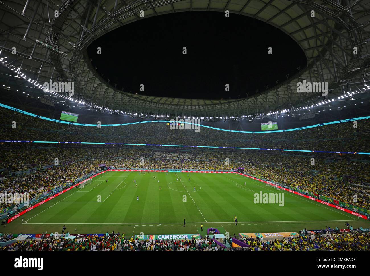 Zum FIFA Weltmeisterschaft Katar 2022 Finale zwischen Argentinien und ...