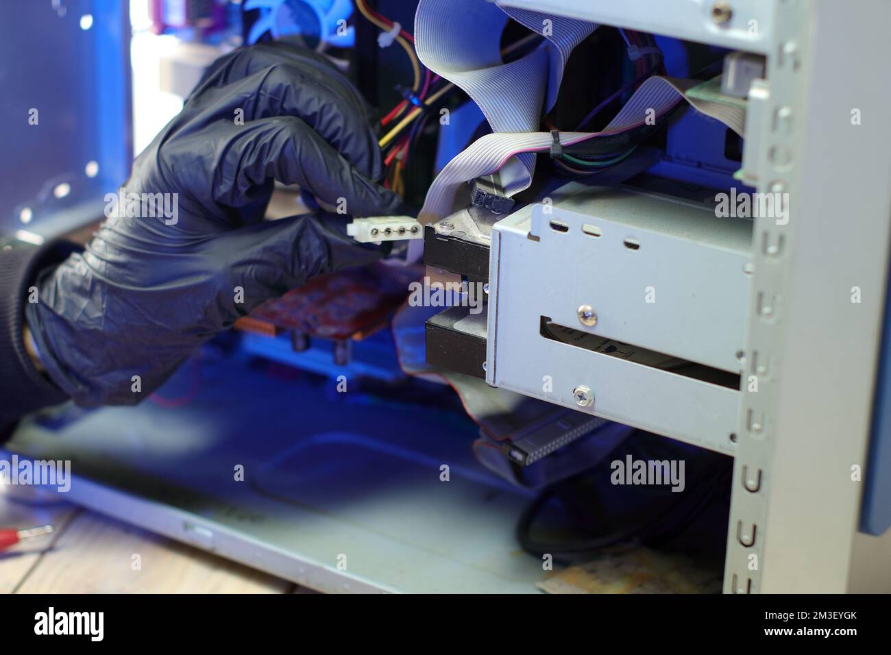 Molex stecker -Fotos und -Bildmaterial in hoher Auflösung – Alamy