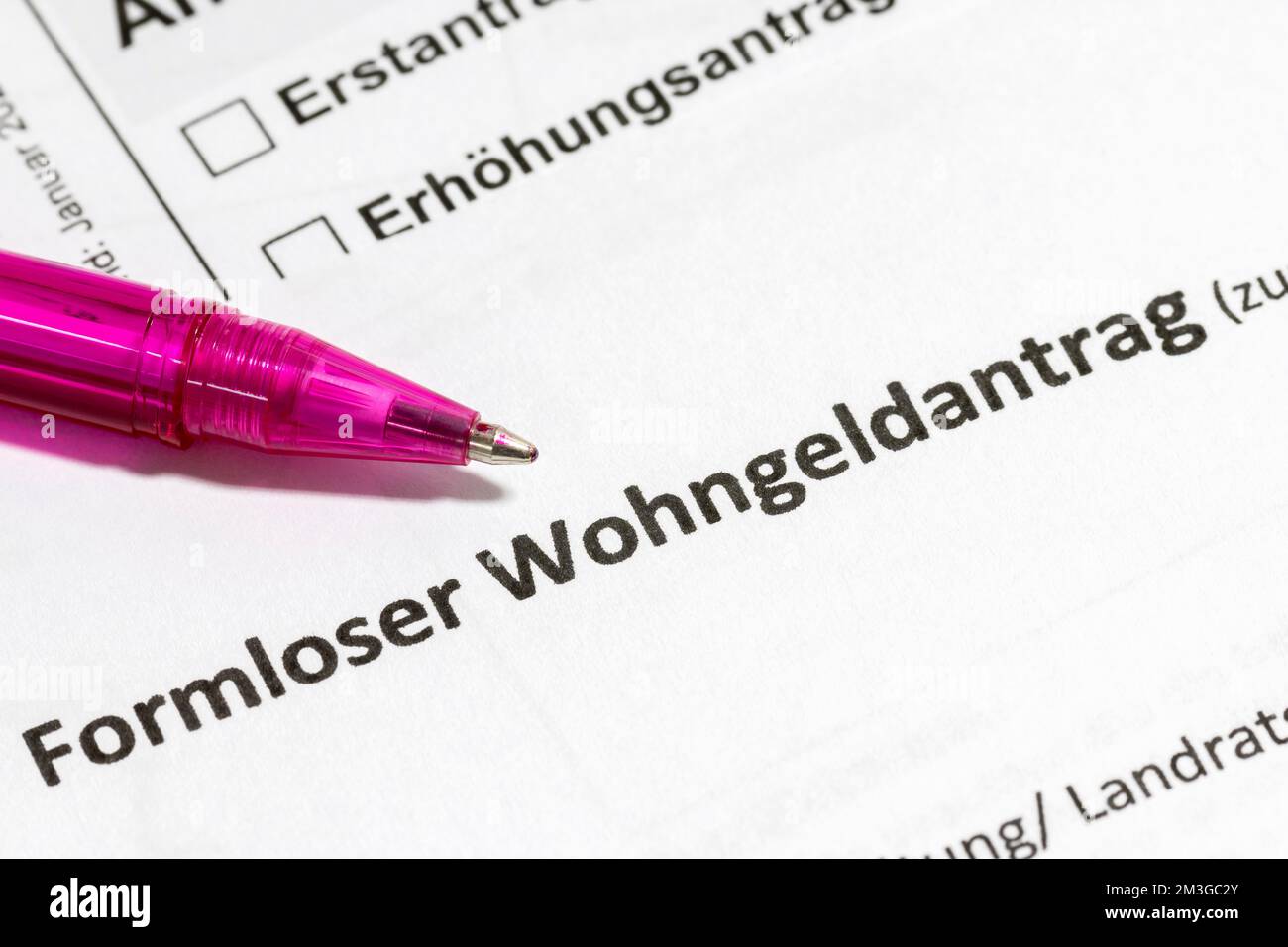 Antrag auf Wohngeld, Form, Biros Stockfotografie - Alamy