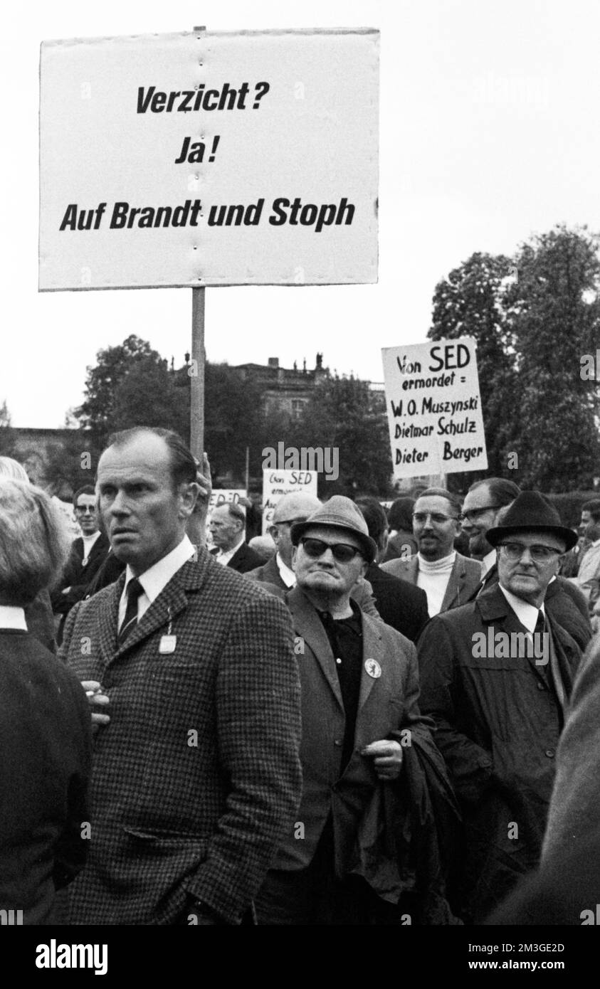 Das zweite Treffen von Bundeskanzler Willy Brandt mit dem DDR ... Das zweite Treffen von Bundeskanzler Willy Brandt mit dem DDR ...