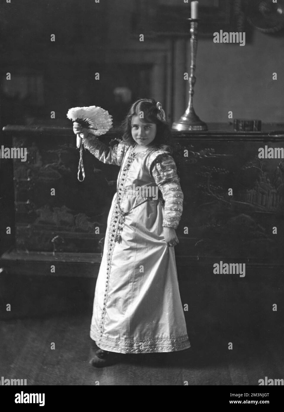 Tudor costume -Fotos und -Bildmaterial in hoher Auflösung – Alamy