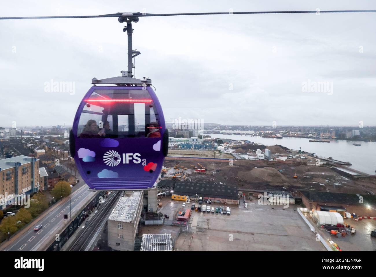 Ifs cloud seilbahn -Fotos und -Bildmaterial in hoher Auflösung – Alamy