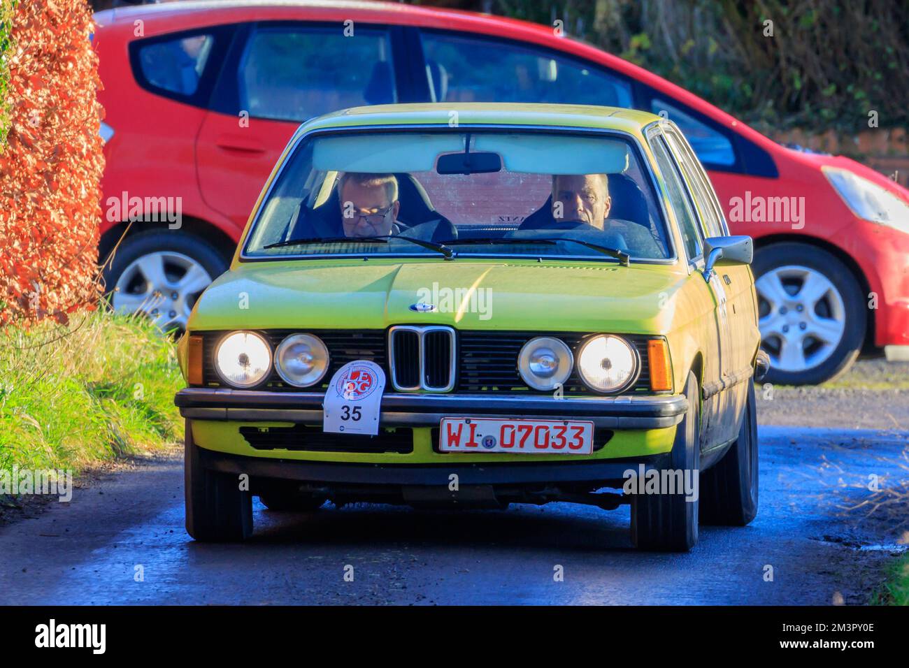 Bmw 230 auto -Fotos und -Bildmaterial in hoher Auflösung – Alamy