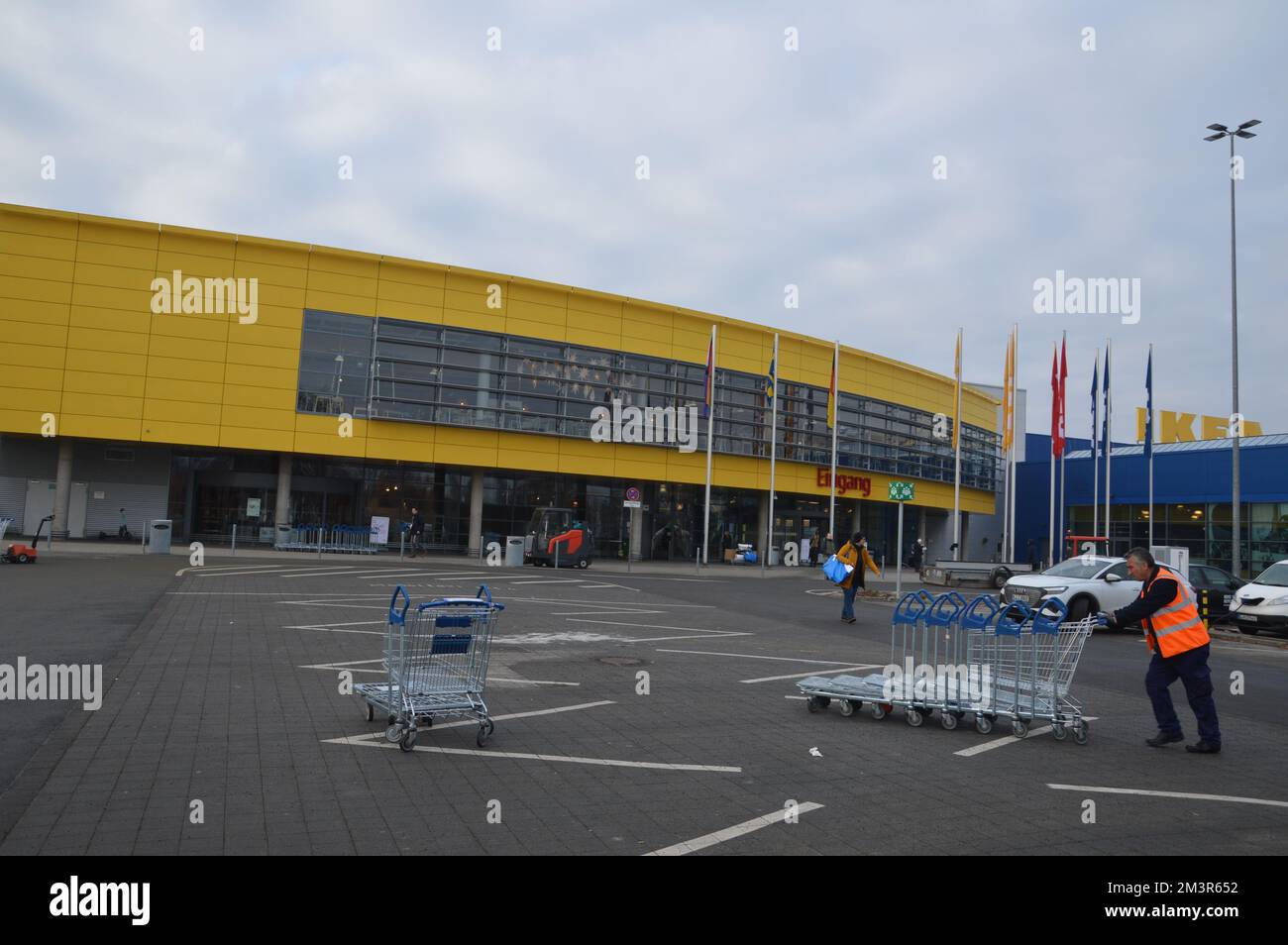Ikea tempelhof -Fotos und -Bildmaterial in hoher Auflösung – Alamy