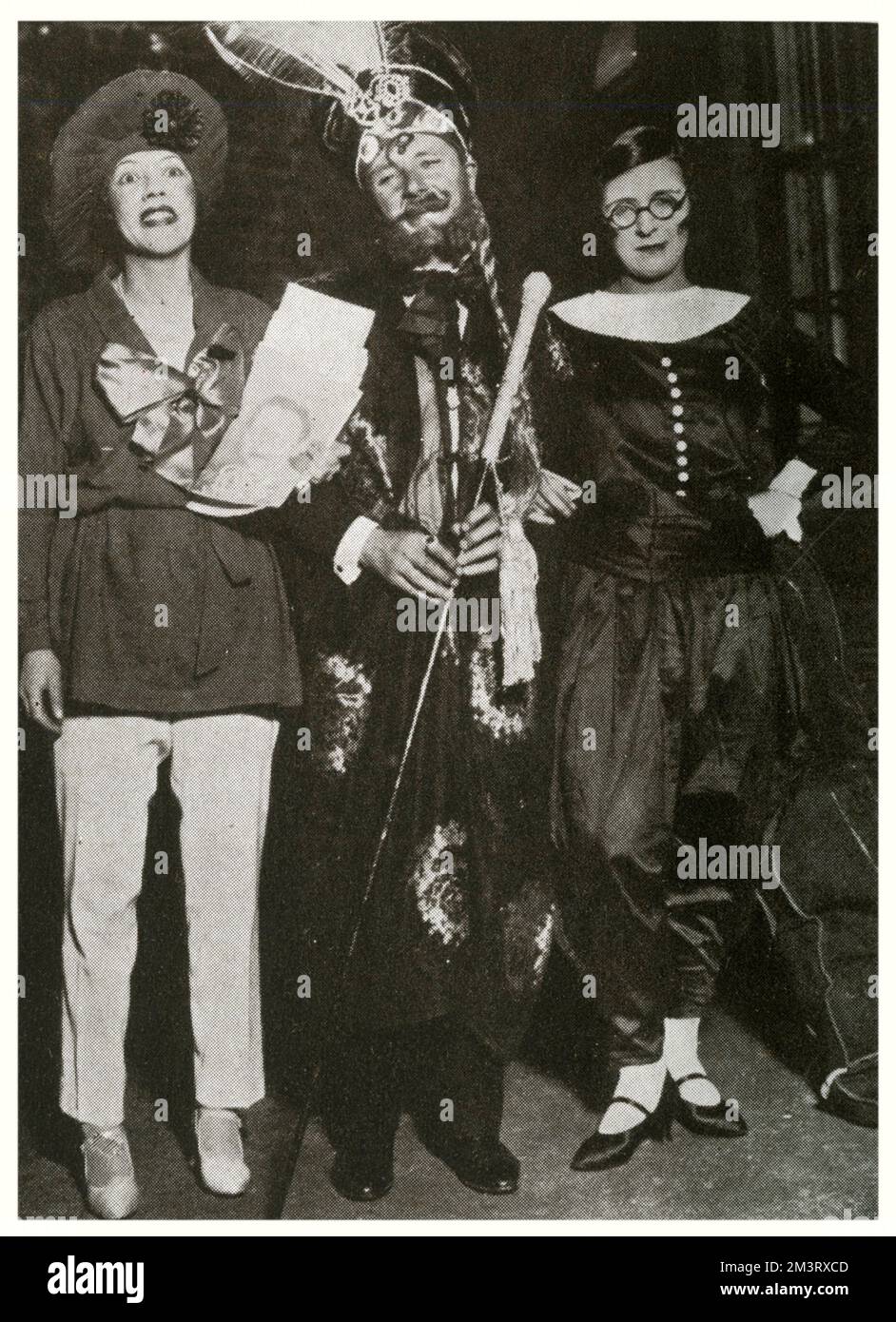 Miss Ila Fink, Mr. B. Leonards und die Schauspielerin Miss Norah Blaney ...