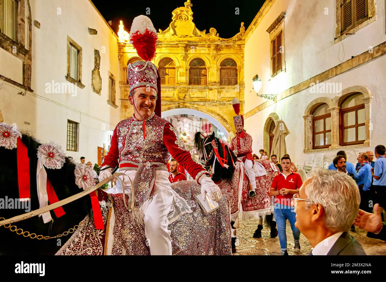 Apulien Apulien Italien. Ostuni. Festival des Heiligen Orontius. Die ...