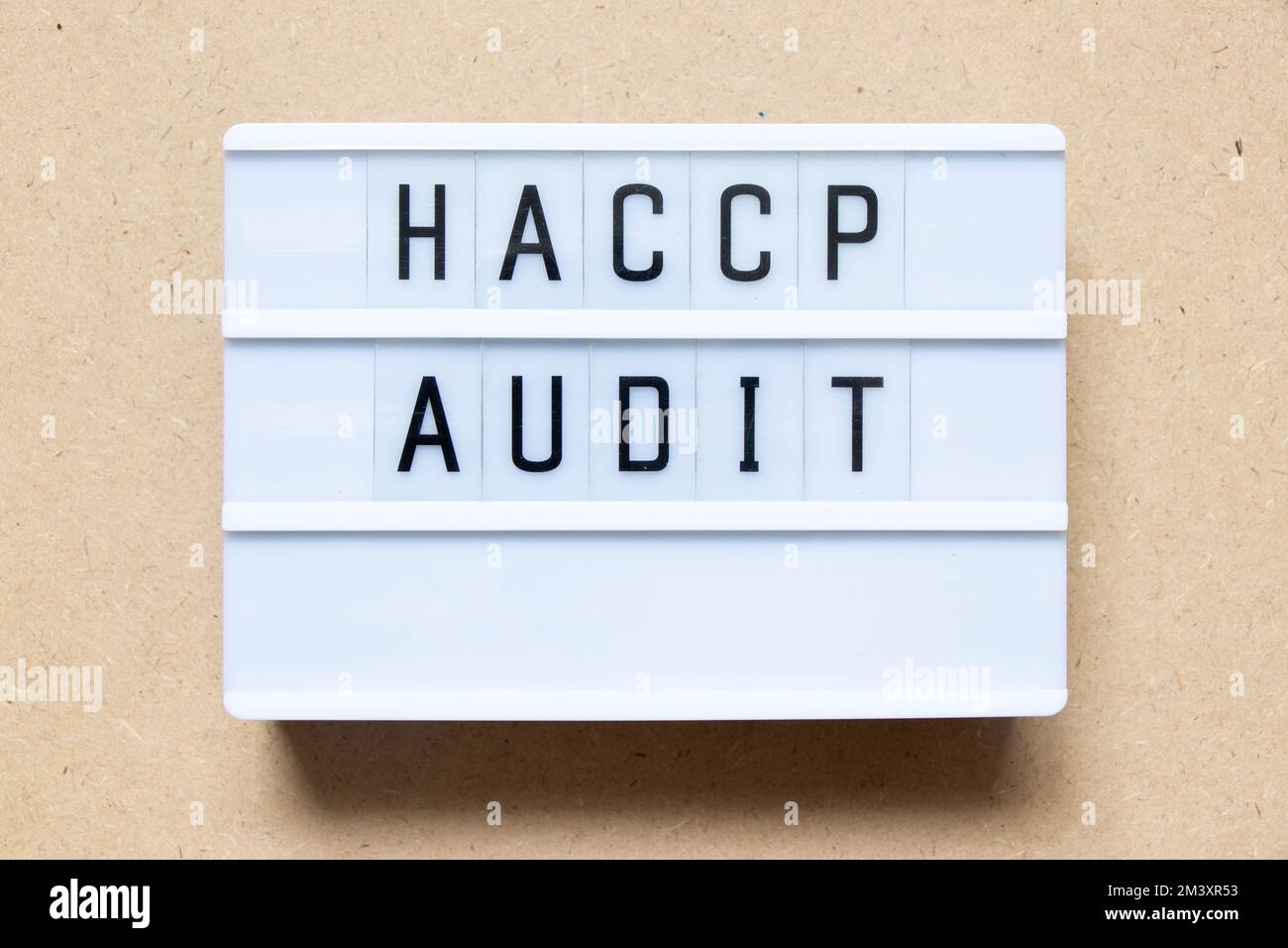 Lightbox mit Word HACCP-Audit (Hazard Analysis Critical Control Points ...