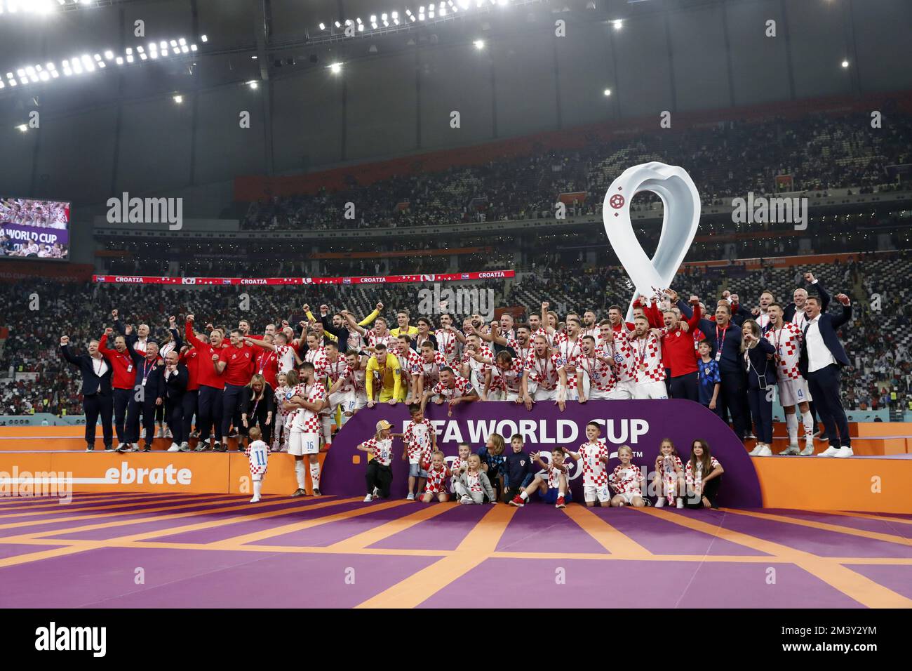 Ar-Rayyan, Katar. 17.. Dezember 2022. AR-RAYYAN - Kroatien Torwart ...