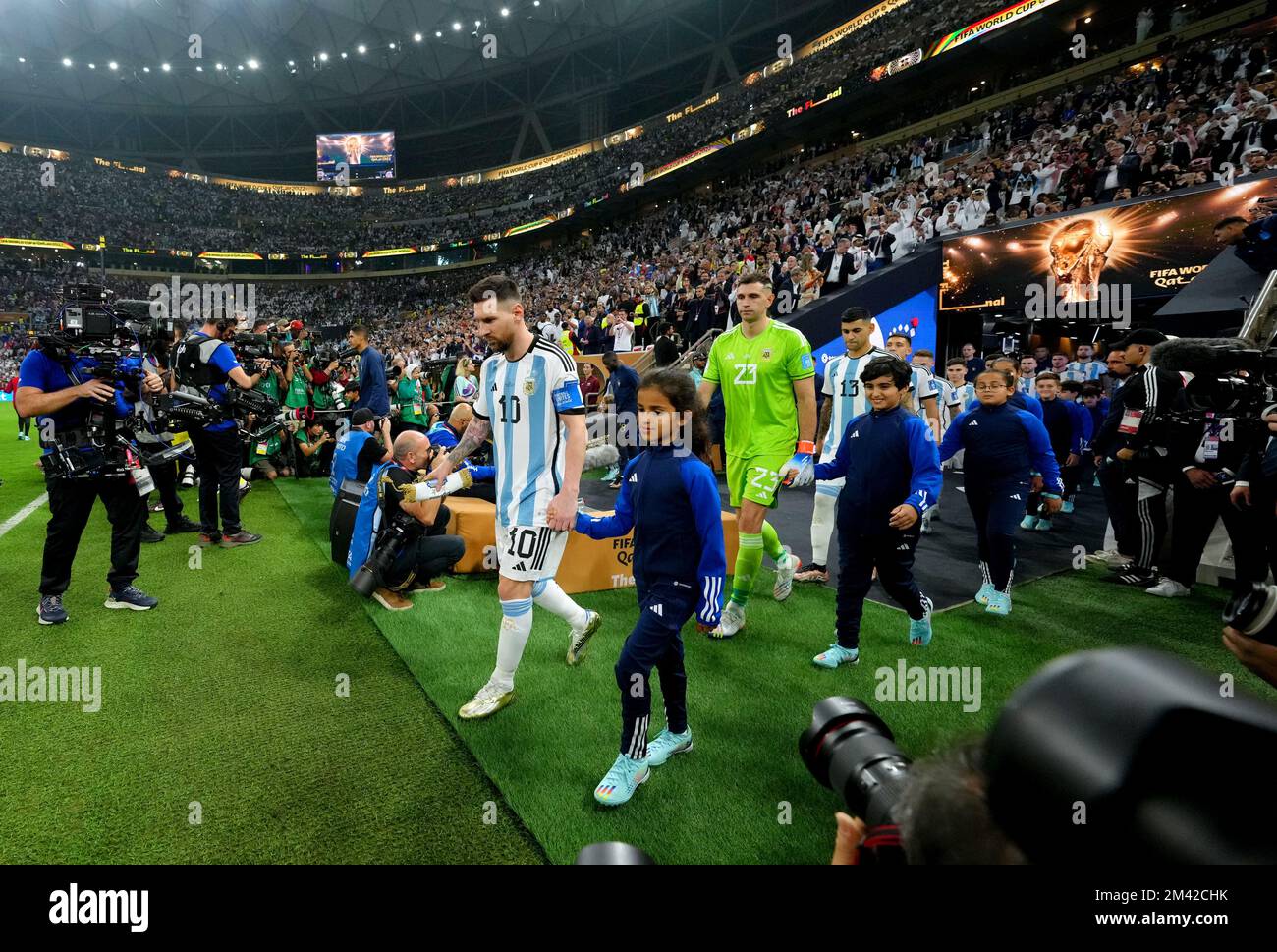 Argentiniens Lionel Messi führt sein Team vor dem Finale der FIFA ...