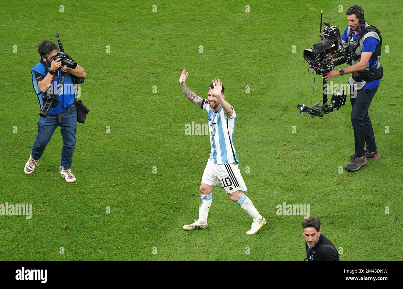 Argentiniens Lionel Messi feiert, nachdem Argentinien das Finale der ...